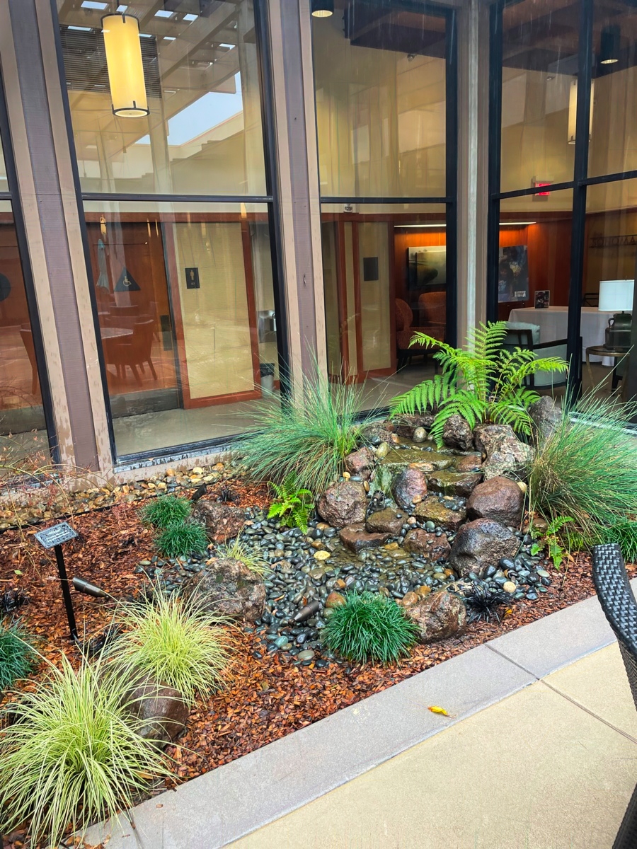 Spring Lake Village Atrium - Sperber Landscape Services